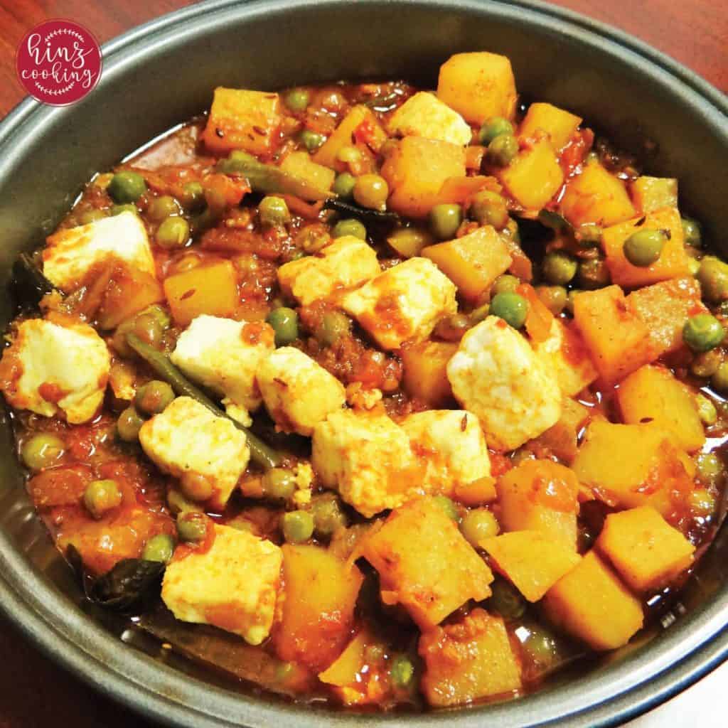 Aloo Matar Paneer Recipe (Dhaba Style) - Hinz Cooking