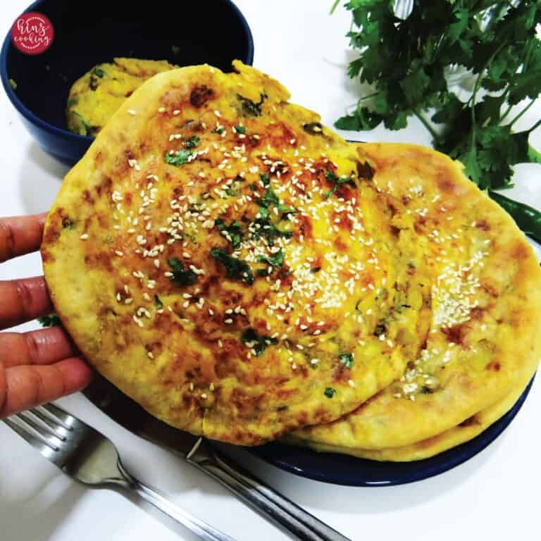 Tandoori Naan Recipe (on Tawa) - Hinz Cooking